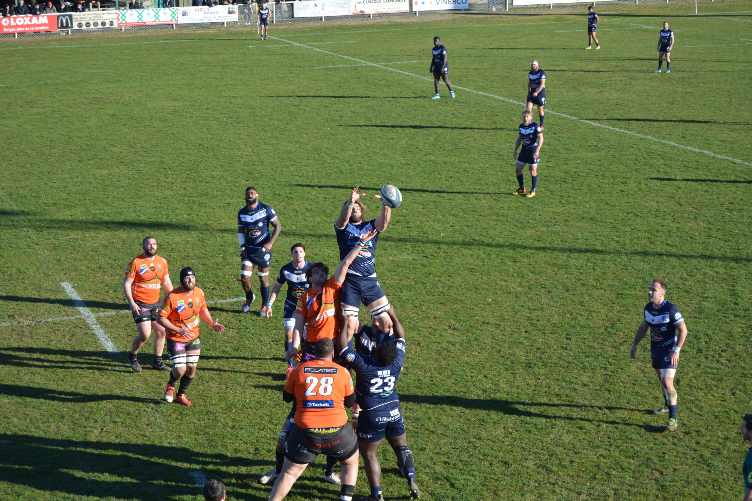Comment réussir une touche de rugby : conseils et techniques essentiels ...